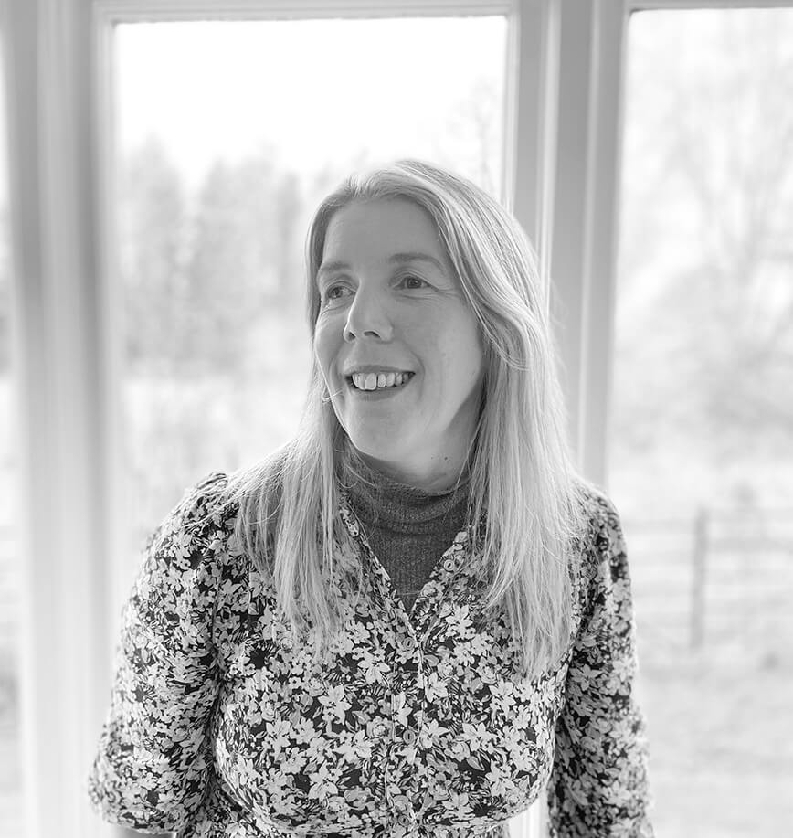 Charlotte Bennett - 8848